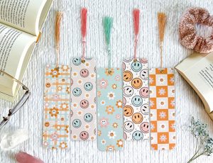 50 Fun Vintage Gifts for a Retro Aesthetic » All Gifts Considered