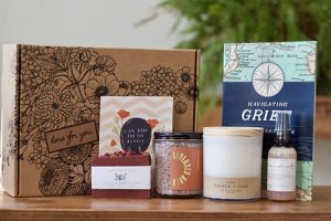 60+ Long Distance Relationship Gifts That Surprise & Delight » All ...